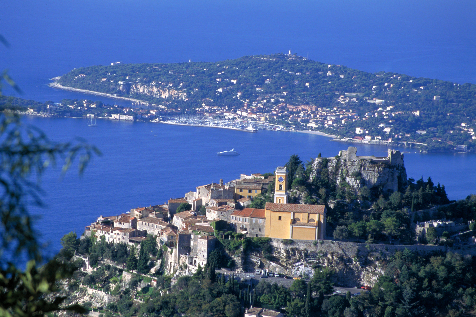Hilltop Villages of Southern France| Luxury Tours in France| Scott Dunn